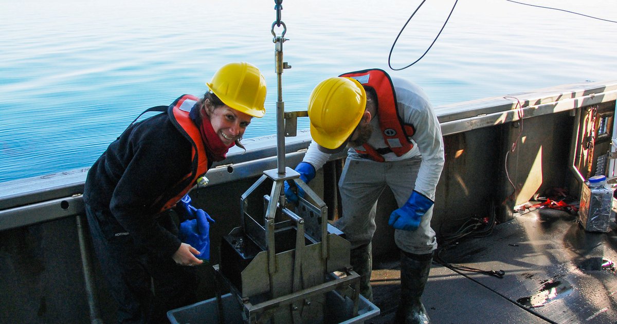 Mud hunting around Southampton Island | Arctic Focus